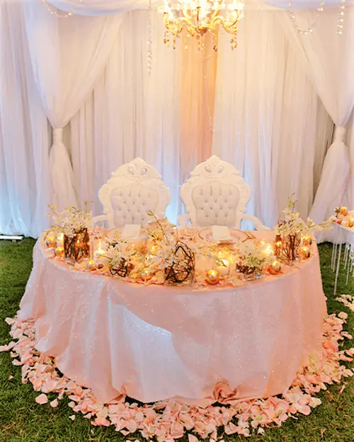 Half-Moon Table in Mazatlan for Weddings & Events